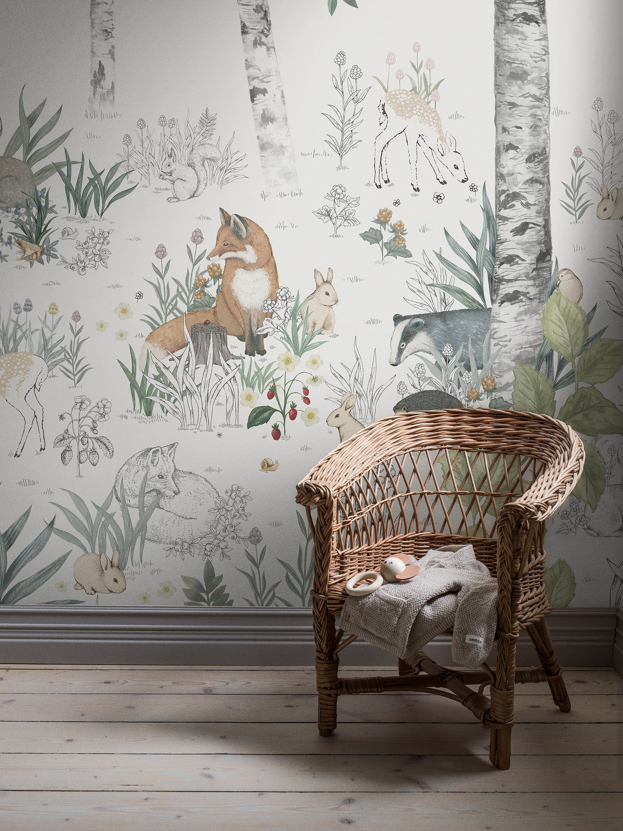 Magic Forest Mural coral wallpaper – Newbie